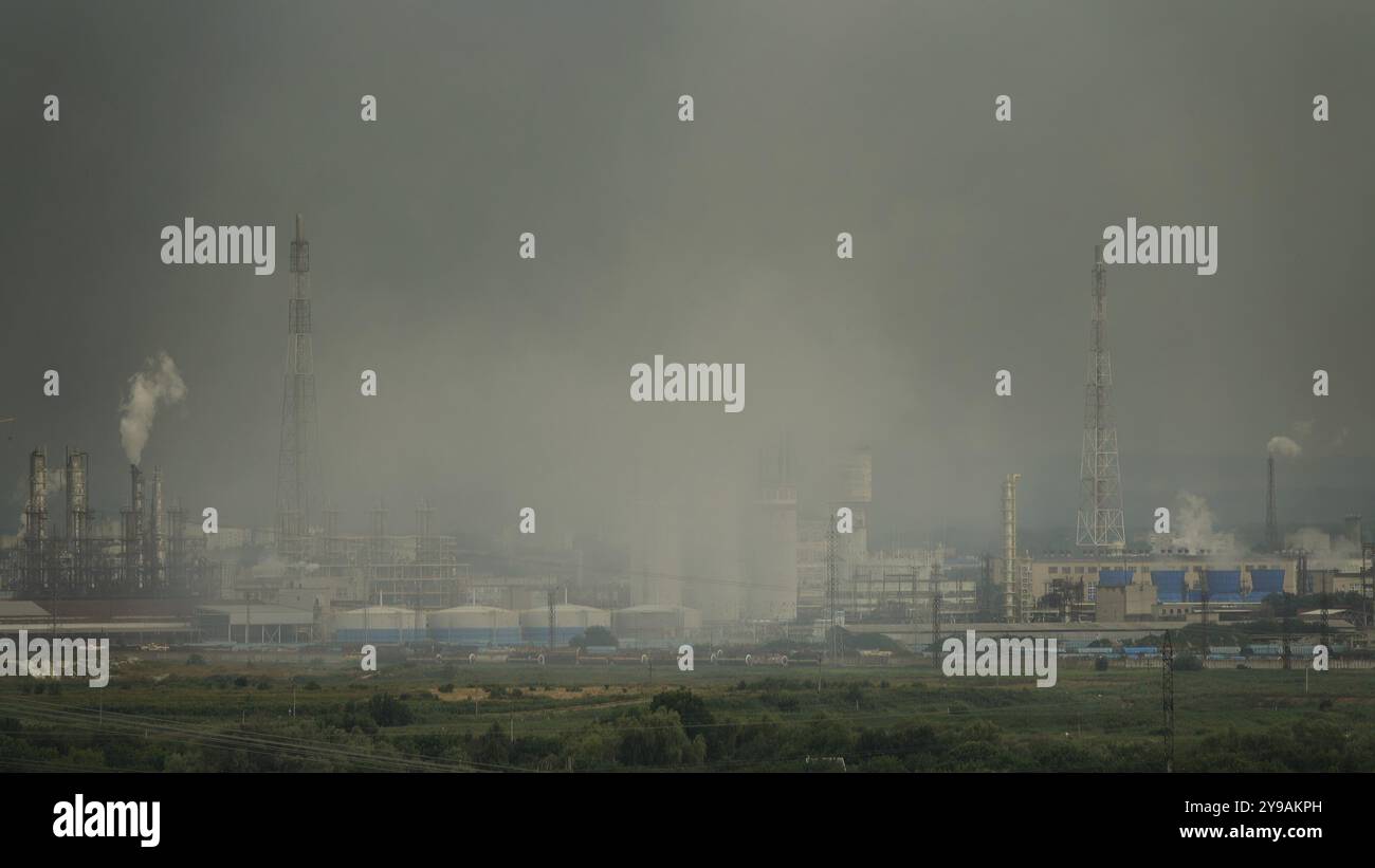 Oil and gas refinery plant with chimney smoke, Business petrochemical ...