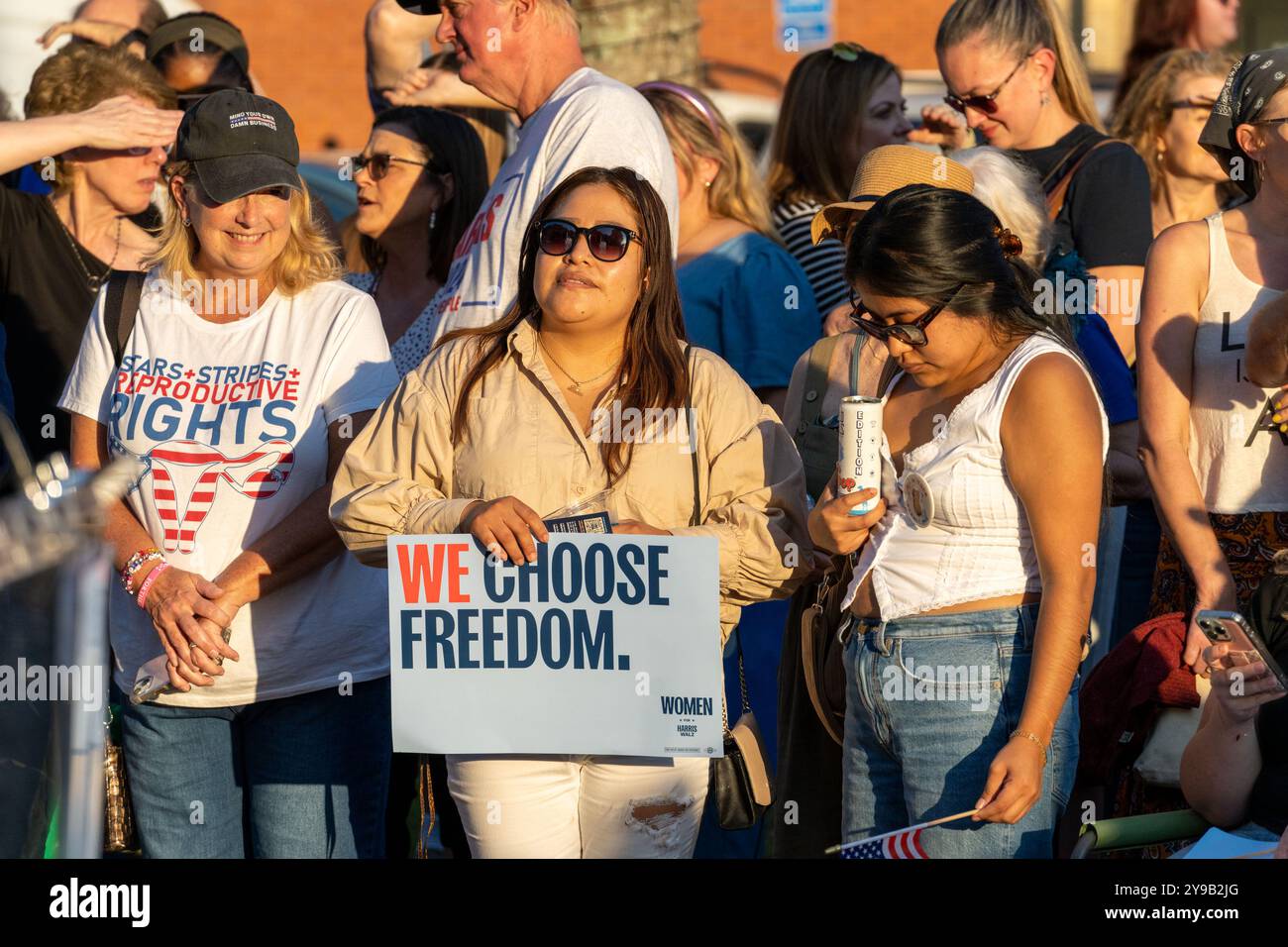 Women gather to cheer at the reproductive freedom rally Stock Photo - Alamy