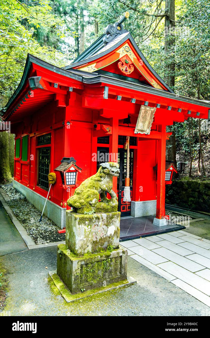 Kuzuryu Shrine Shingu in Hakone, Ashigarashimo, Kanagawa, Japan Stock ...
