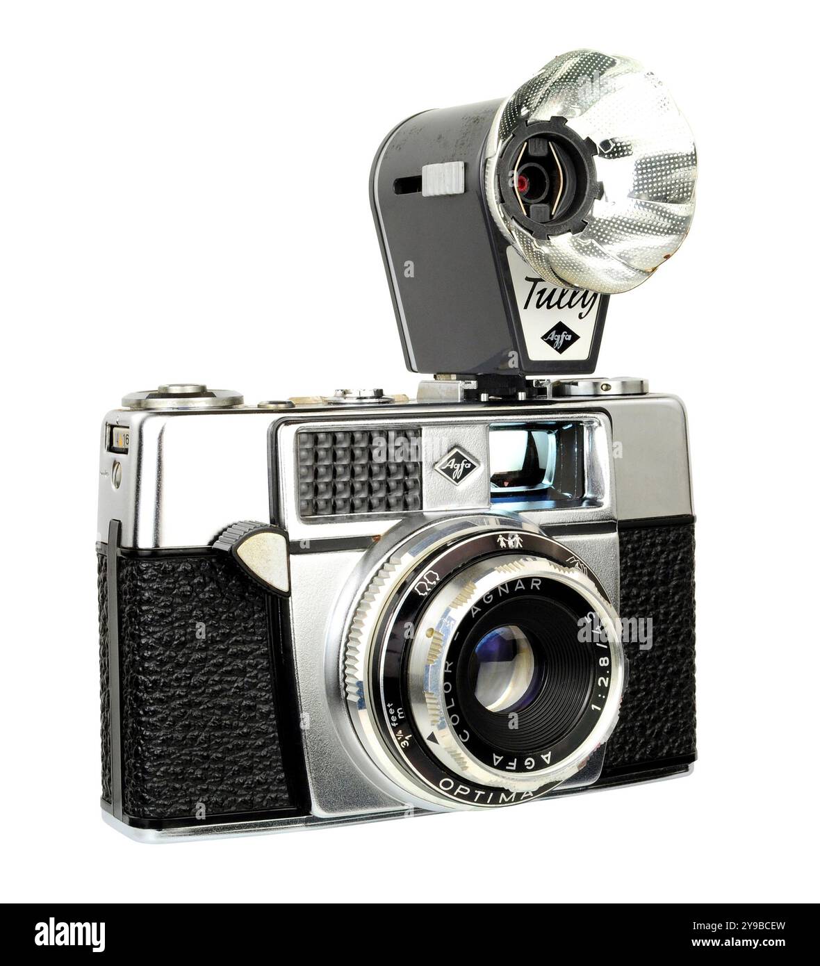 Vintage Agfa Optima 1a 35mm analogue film camera with a Tully flash ...