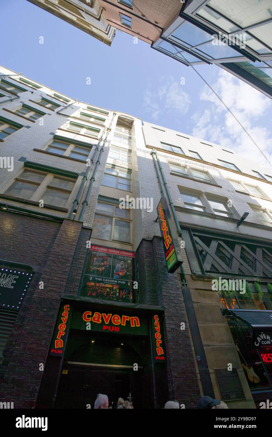 The Cavern Club in Matthew Street, Liverpool, UK Stock Photo - Alamy