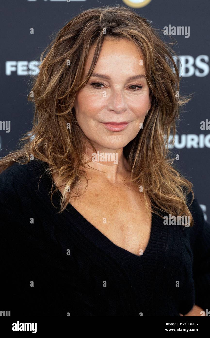 Jennifer Grey bei der Premiere des Kinofilms 'A Real Pain' auf dem 20 ...