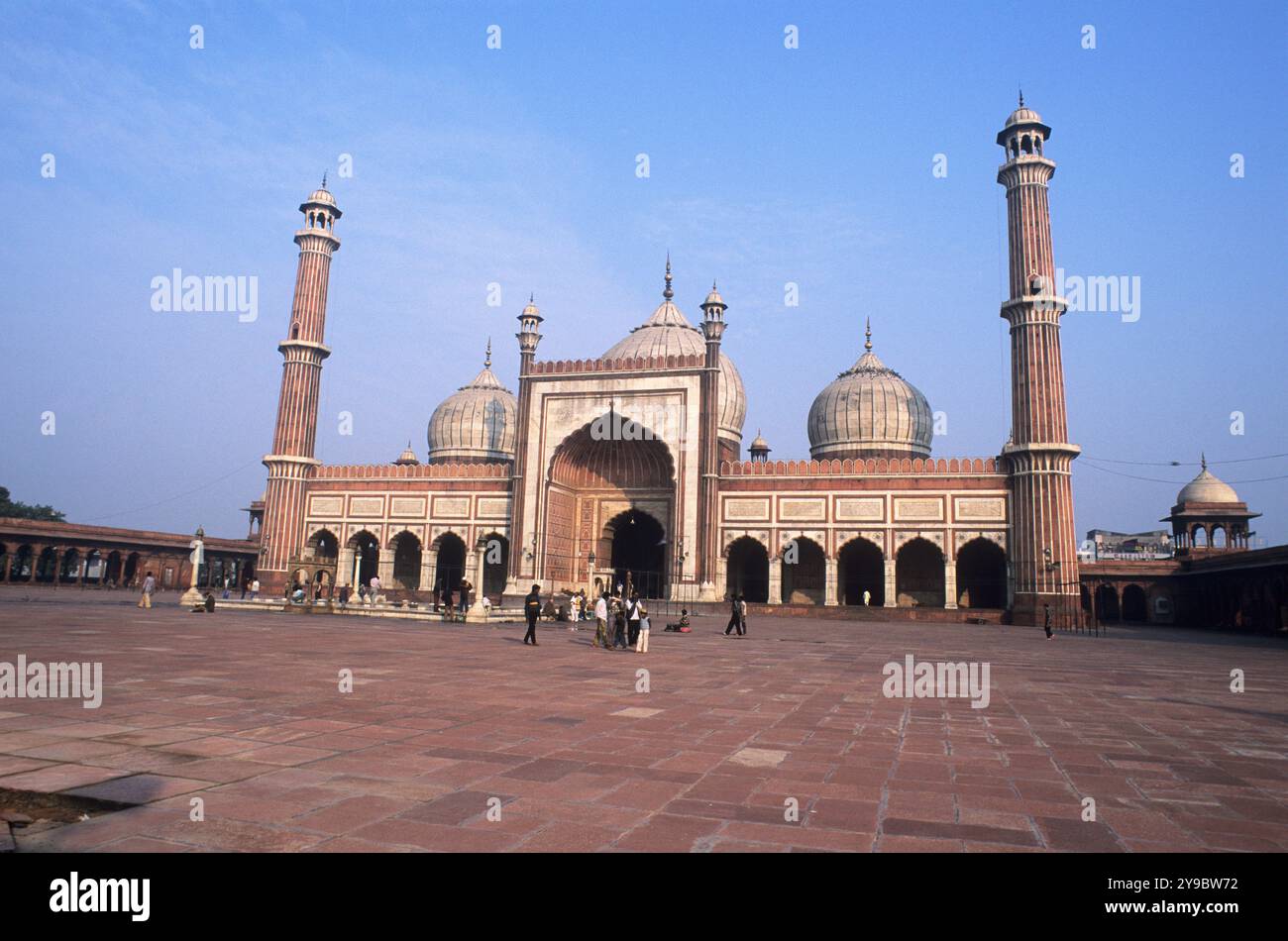 India, Delhi, the Jami Masjid, one of India's most important mosques ...