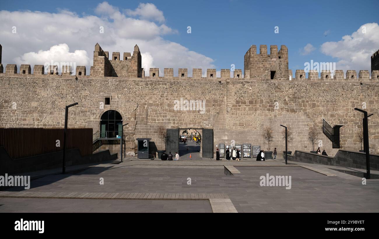 Historical Kayseri Castle Stock Photo - Alamy