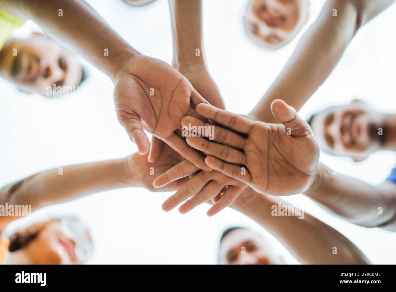 asian athlete showing their good teamwork Stock Photo - Alamy