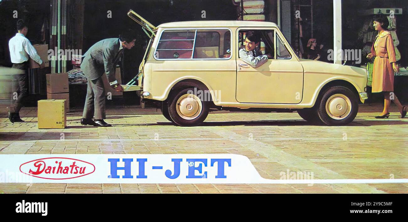 Daihatsu - Vintage press car advertising Stock Photo - Alamy