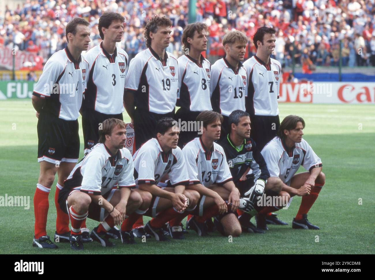 Chile football team 1998 hi-res stock photography and images - Alamy