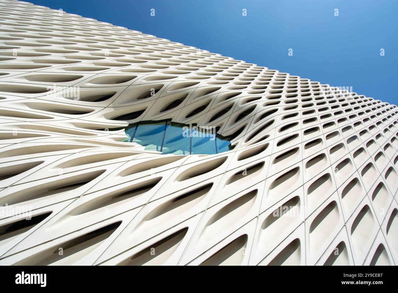 broad museum front facade los angeles, minimalism, structure Stock ...
