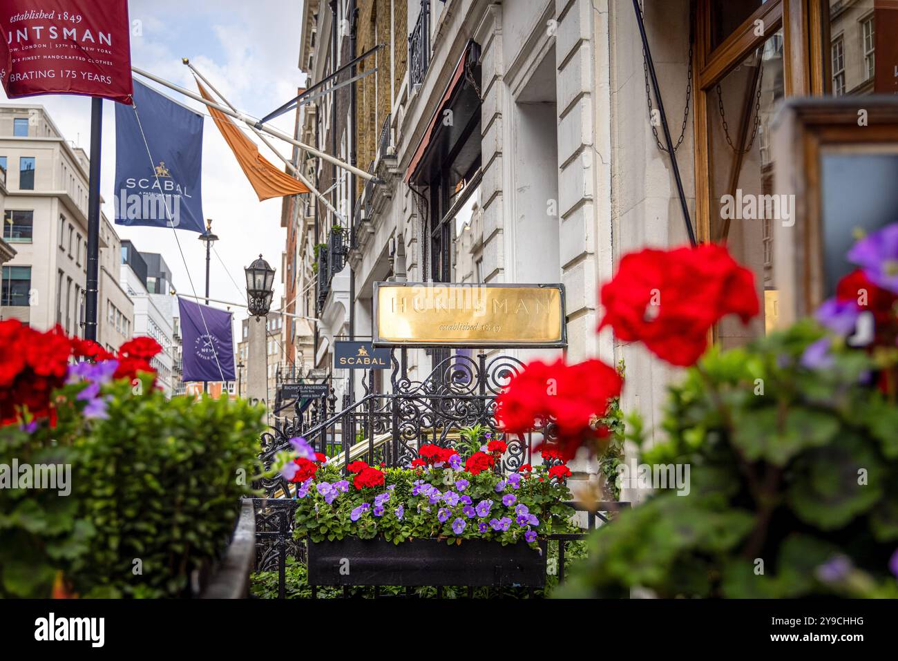 Savile row london street hi-res stock photography and images - Alamy