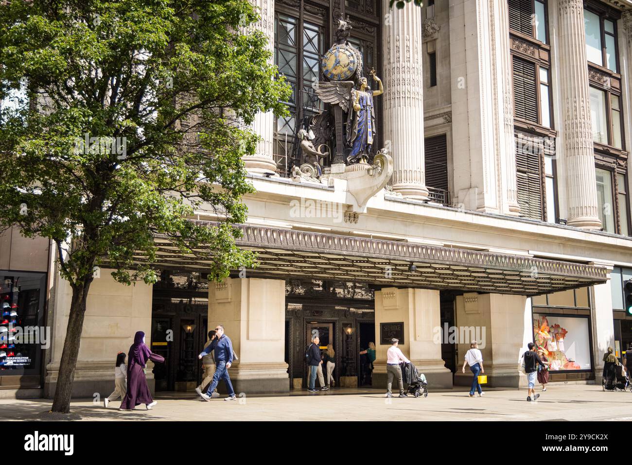 Selfridges, London England UK Stock Photo - Alamy