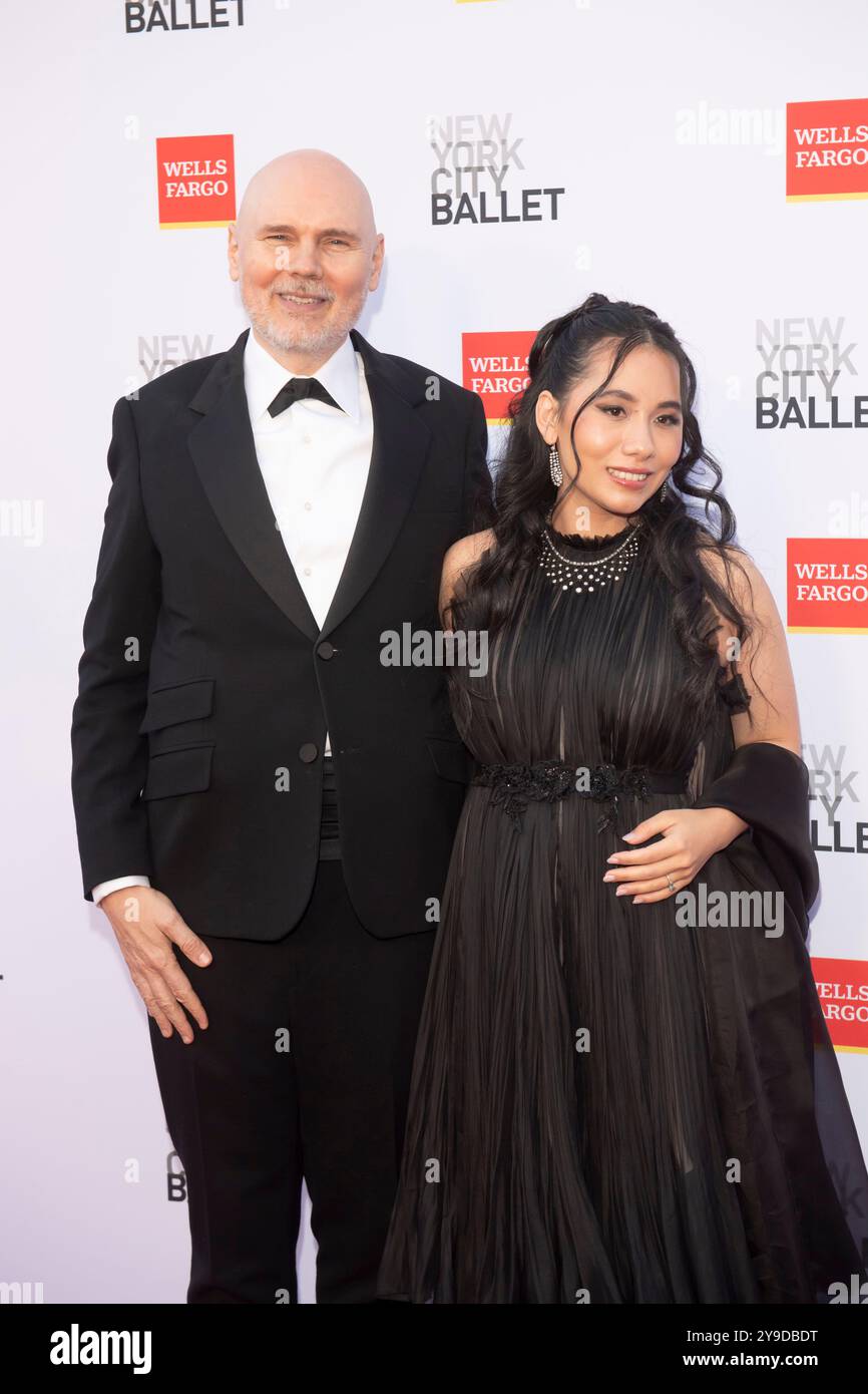 (L-R) Billy Corgan and Chloe Mendel Corgan attend the New York City ...