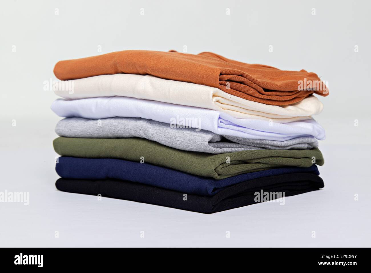 Mockup t shirt hi-res stock photography and images - Alamy