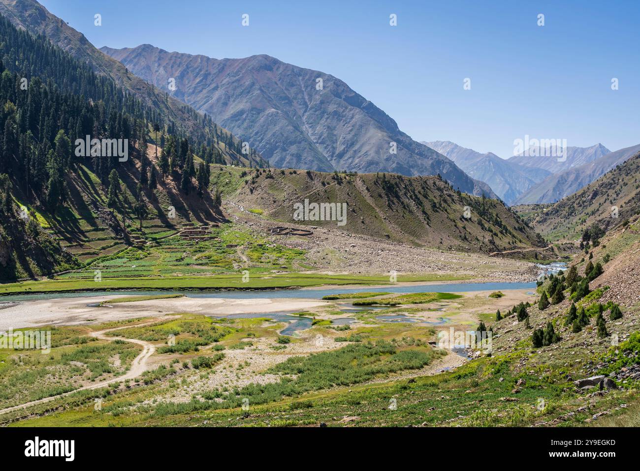 Scenic rural landscape view of Kunhar river and Kaghan valley, Balakot ...