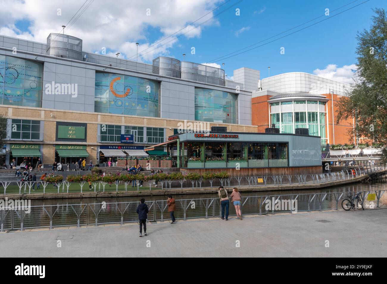 The Oracle riverside restaurants and pubs by the river Kennet in ...