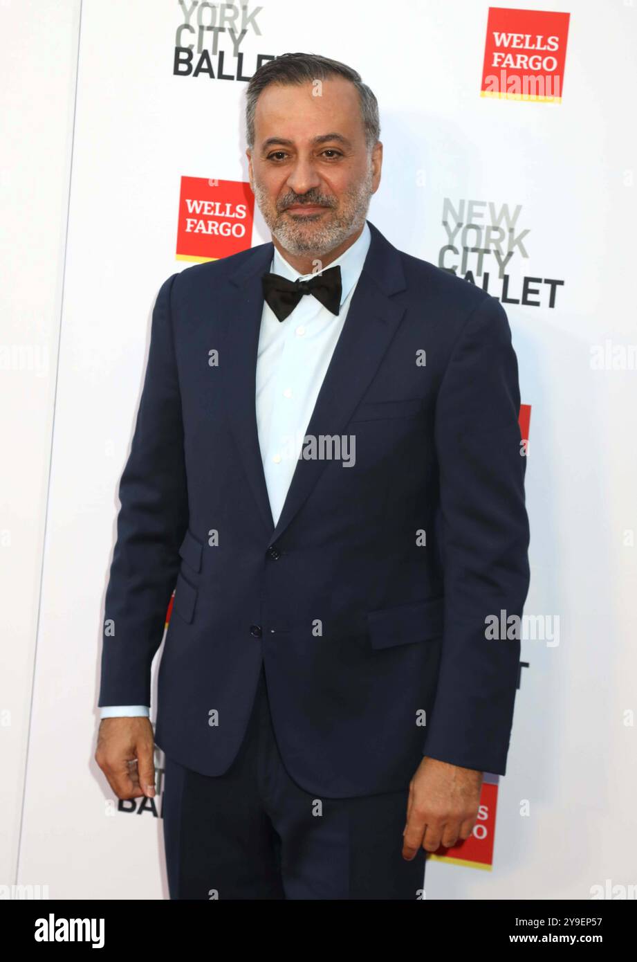 David koch businessman hi-res stock photography and images - Alamy