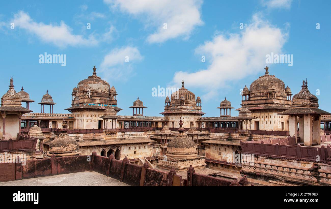 Beautiful Gumbazs of Jahangir mahal.Jahangir Mahal, Orchha, is a Mughal ...