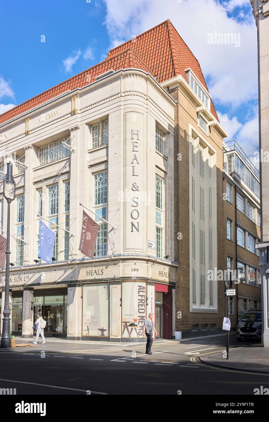 Heals building london hi-res stock photography and images - Alamy