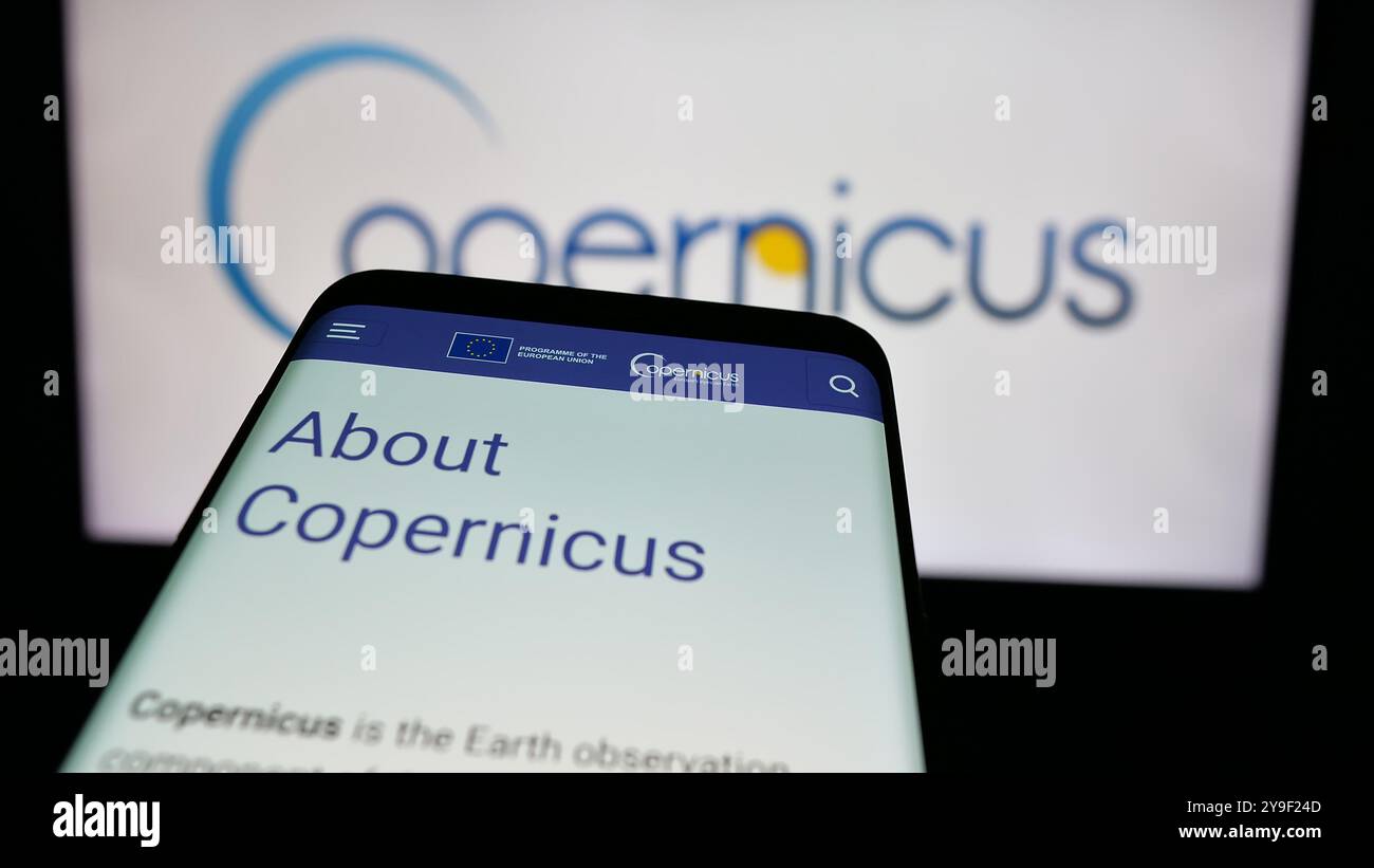 Copernicus logo hi-res stock photography and images - Alamy