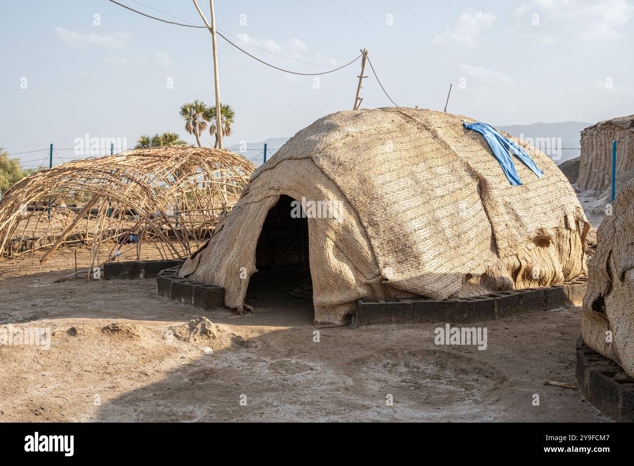 Afar homestead, Lake Afrera, Danakil desert fringe, Ethiopia Stock ...