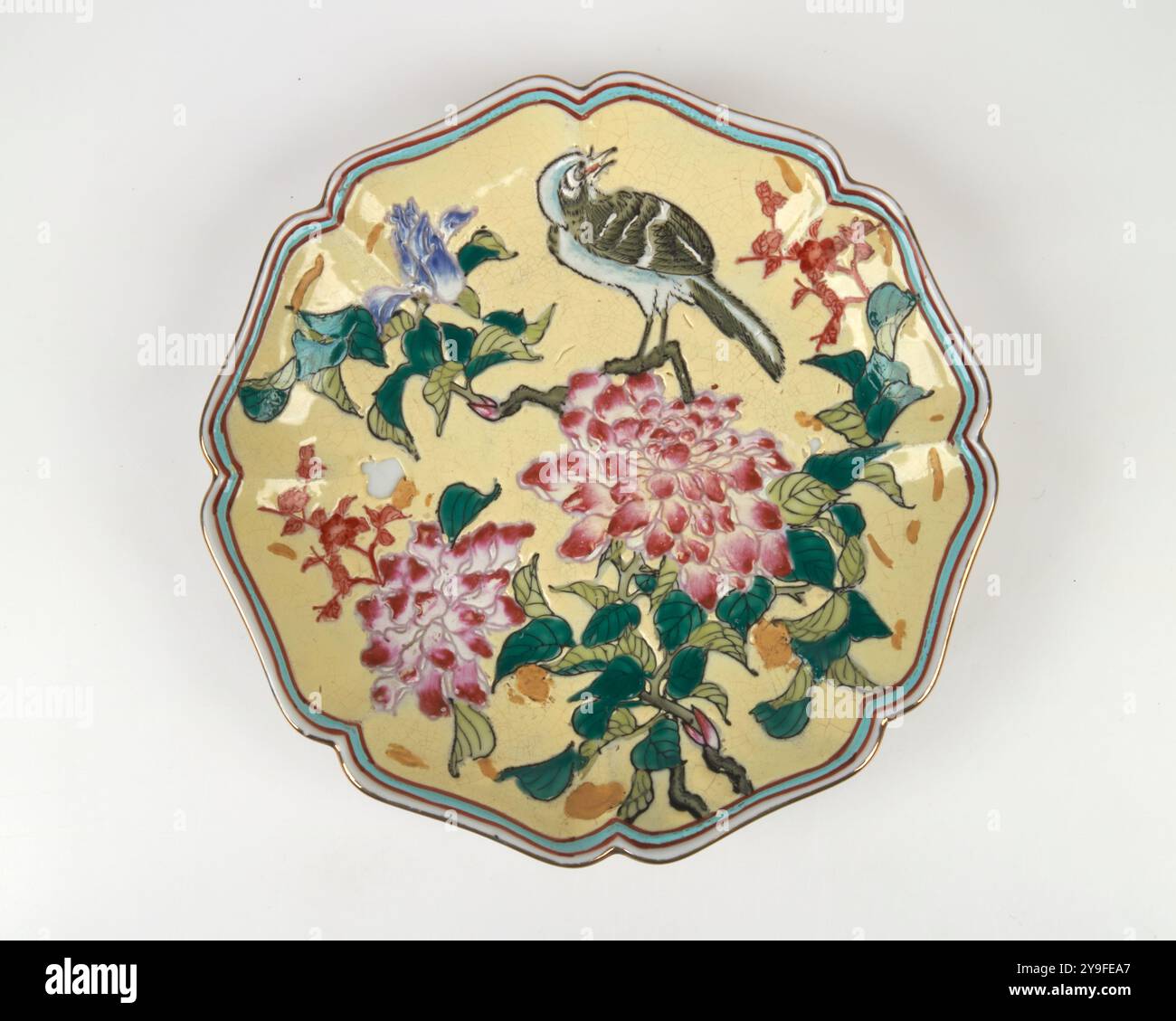 Vintage Chinese bird and peony porcelain wall plate. Tongzhi 1862-1874 ...