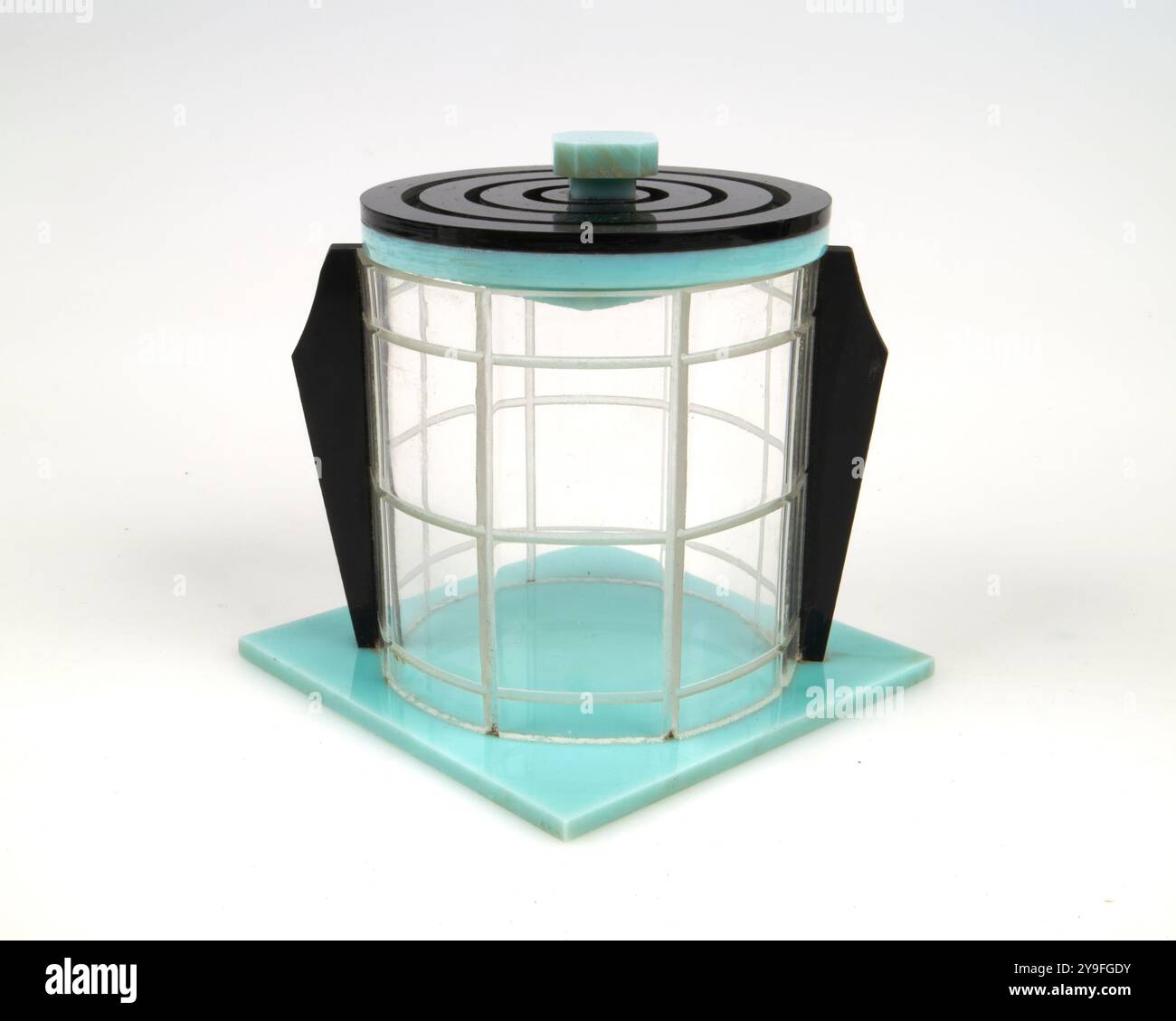 1950’s Perspex Circular Box and Cover Stock Photo - Alamy