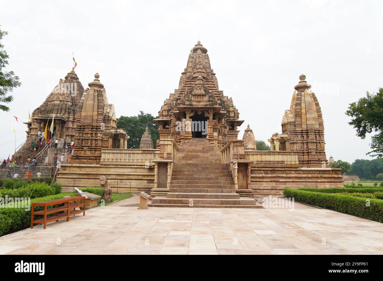 Lakshmana Temple. It is dedicated to the Vaikuntha form of Vishnu ...