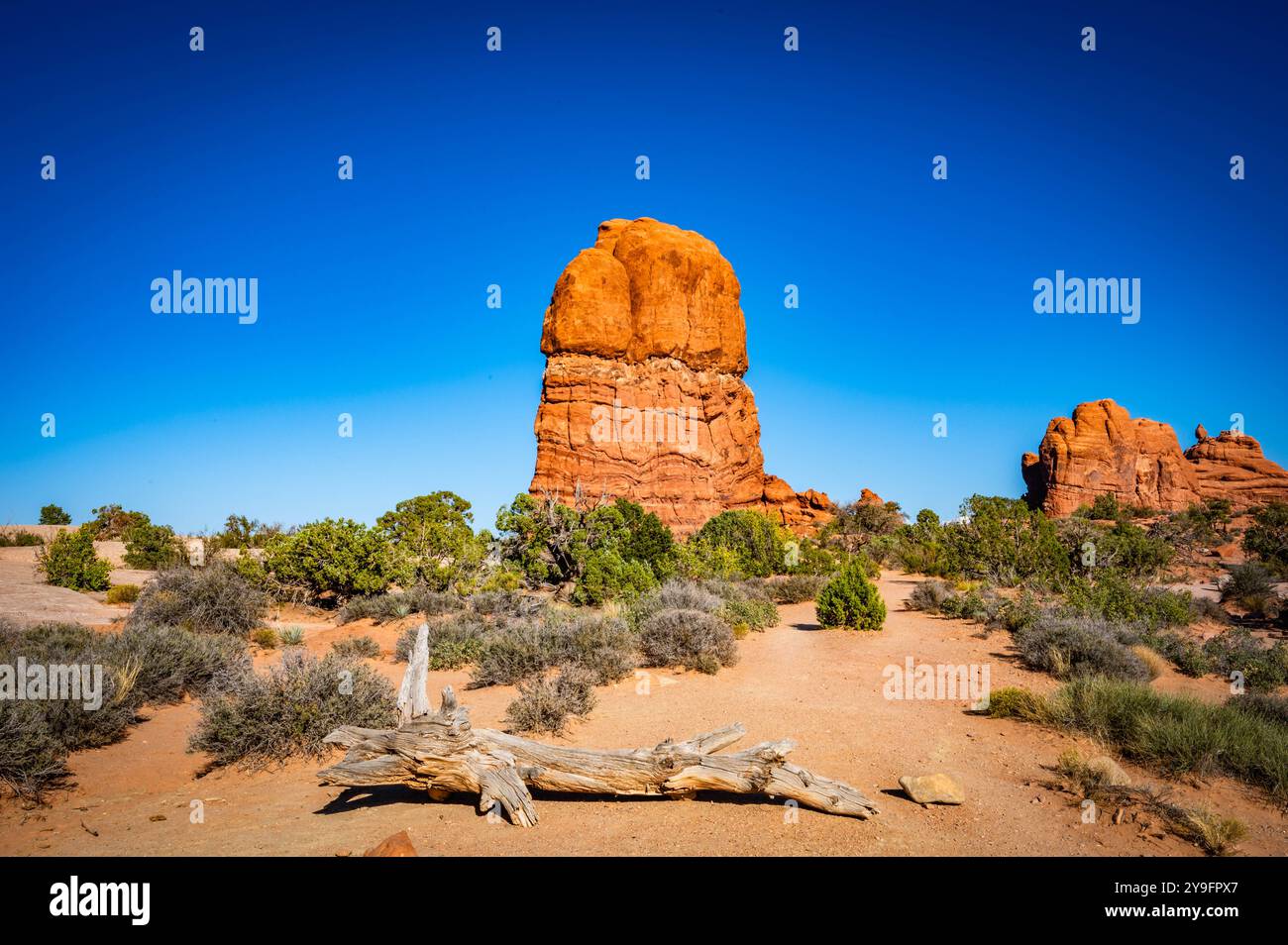 Arches National Park hikes during the fall of 2024 including balanced ...