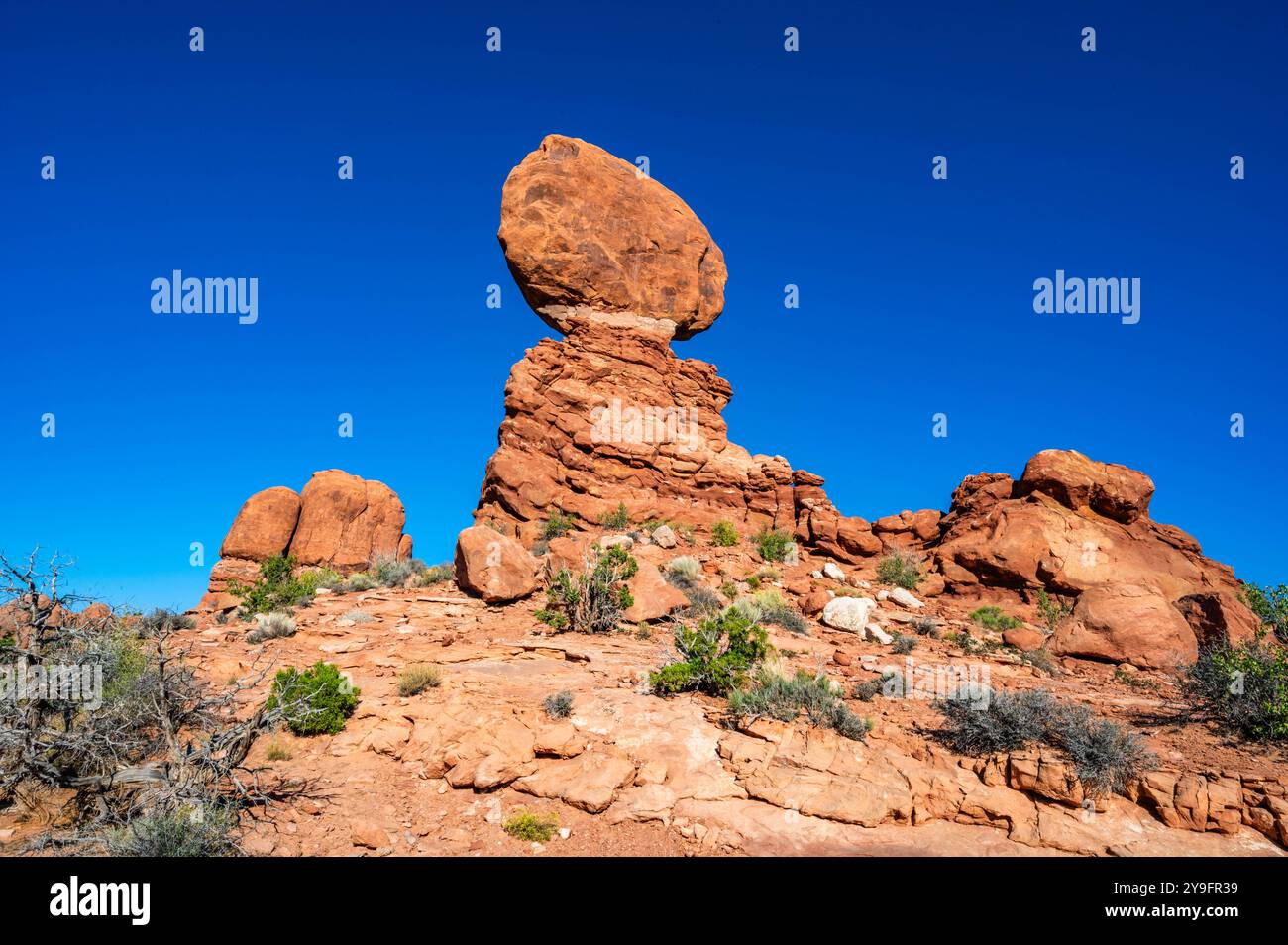 Arches National Park hikes during the fall of 2024 including balanced ...