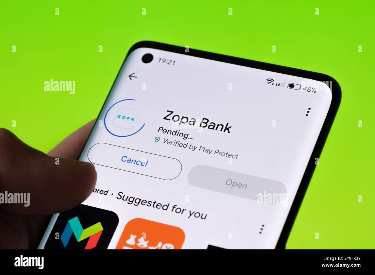 Zopa mobile app hi-res stock photography and images - Alamy