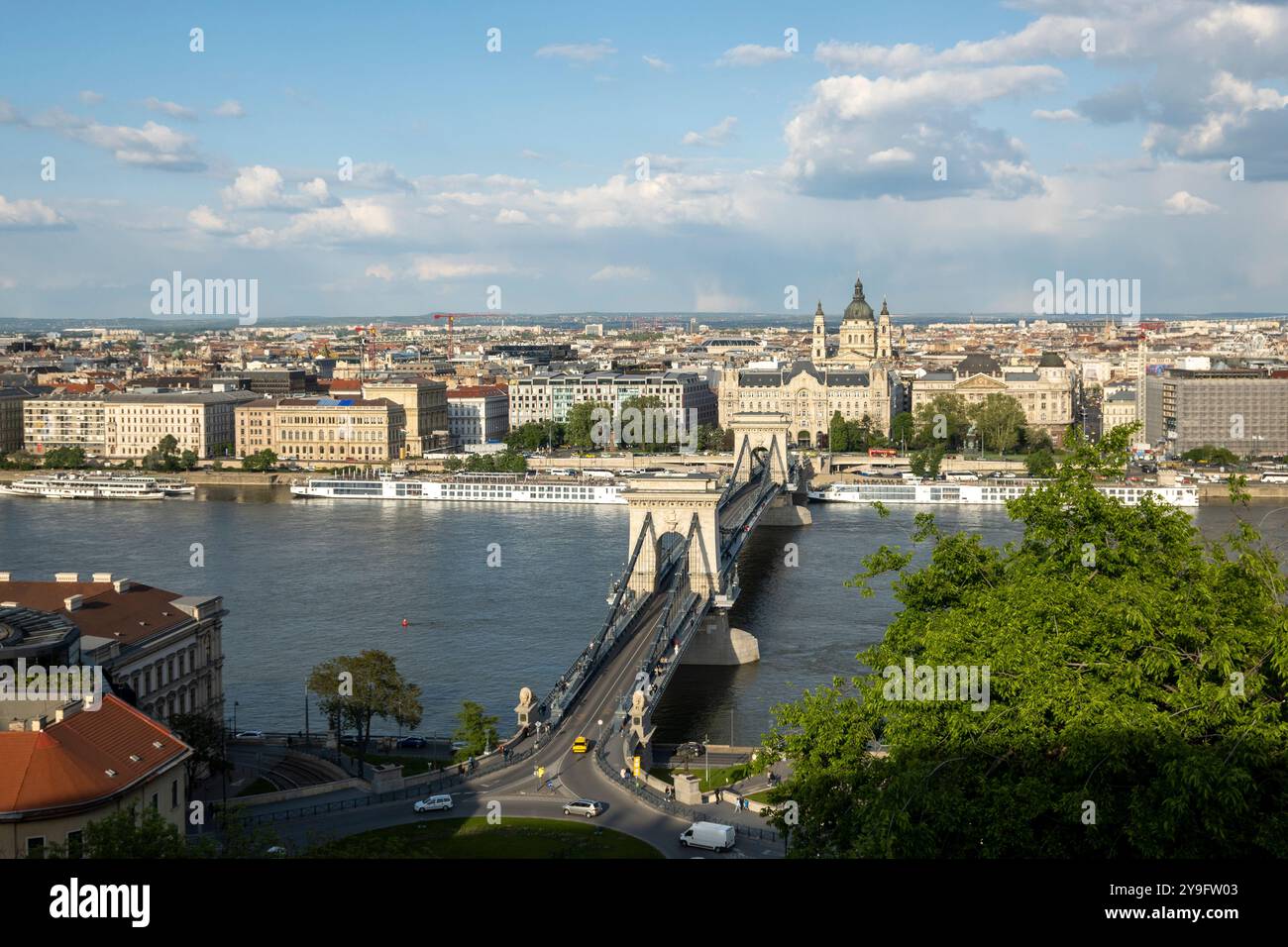 Széchenyi Chain Bridge over the River Danube in Budapest Stock Photo ...