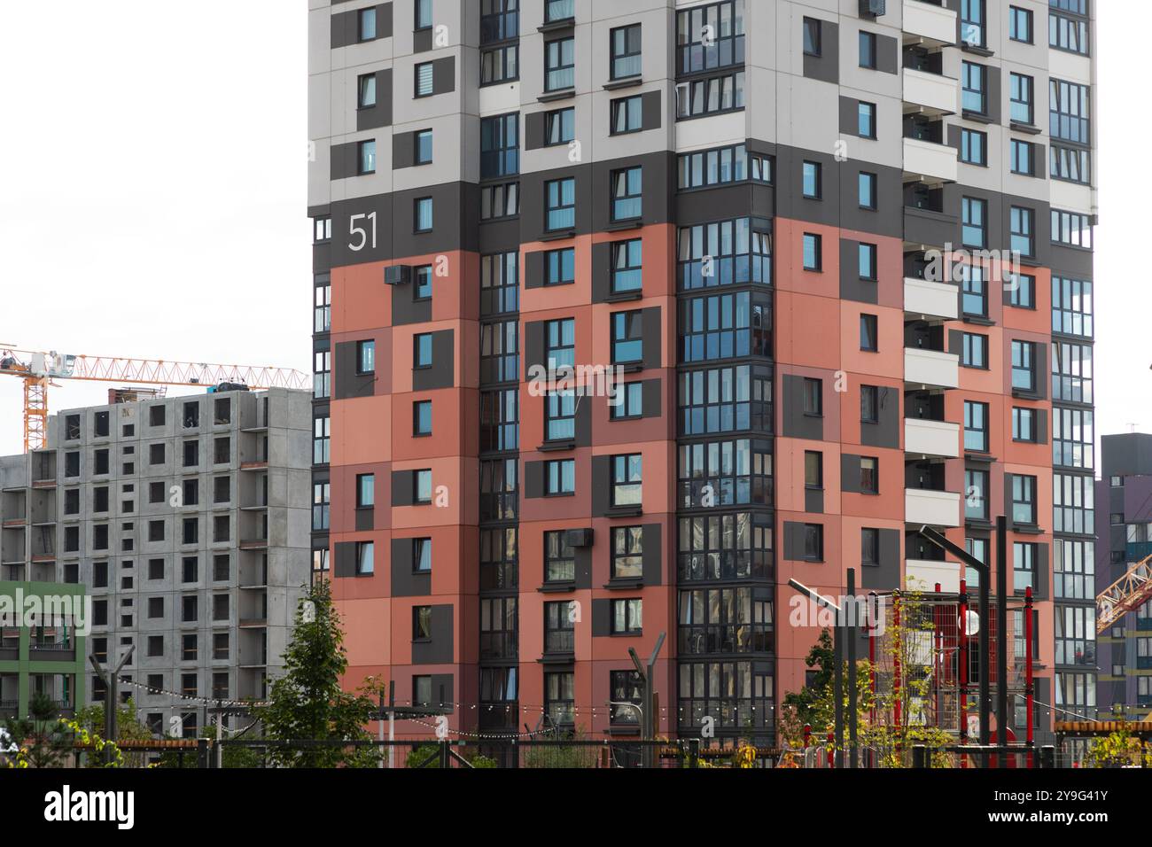 Newly constructed residential building features hi-res stock photography and images - Alamy