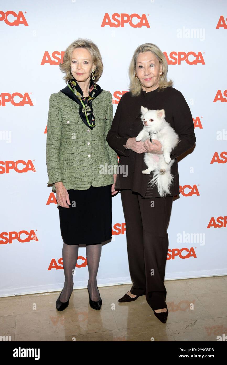 New York, USA. 10th Oct, 2024. Margo Langenberg and Susan Gutfreund ...