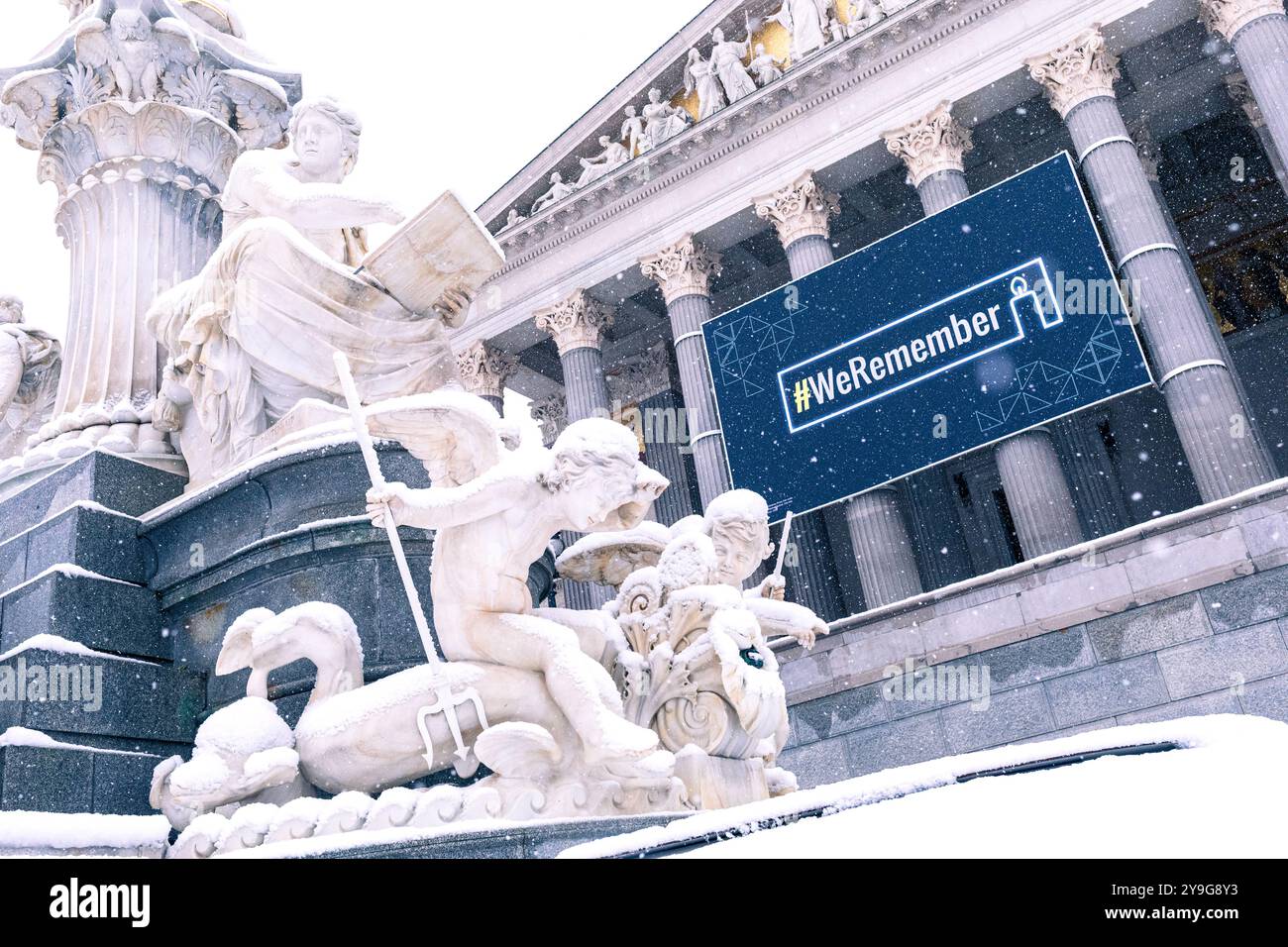 Austrian Parliament Building in Vienna Stock Photo - Alamy