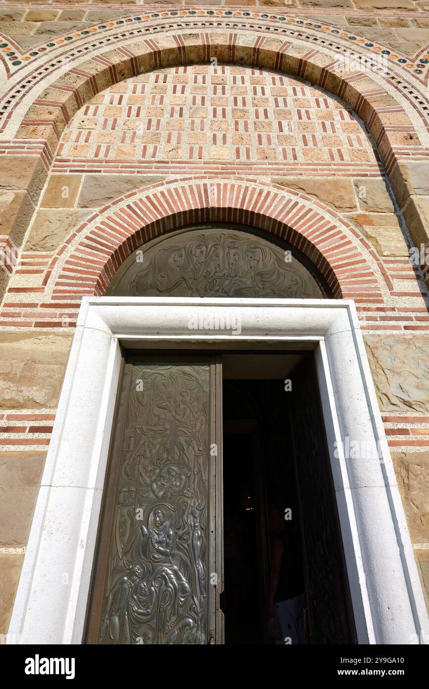 Church of Rissurrezione (Patriarsijata Vaznesenie Gospodne), Carevec ...