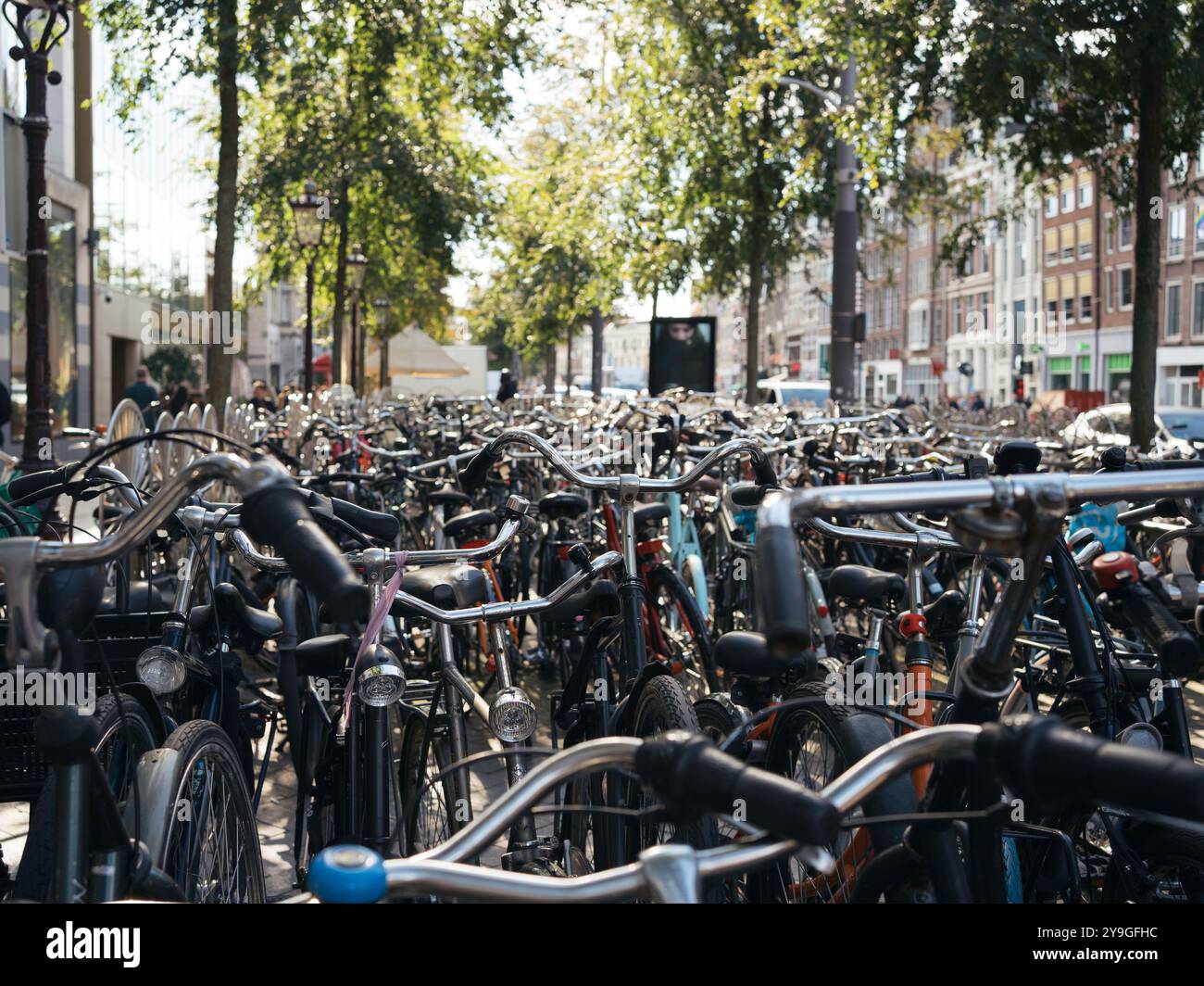 Bicycle parking many bicycles hi-res stock photography and images - Alamy