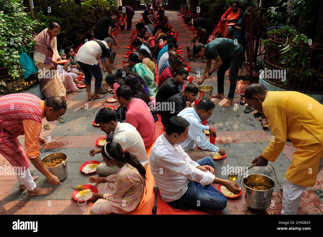 Sylhet, Bangladesh. 10th Oct, 2024. Devotees joined to take Maha Prasad ...