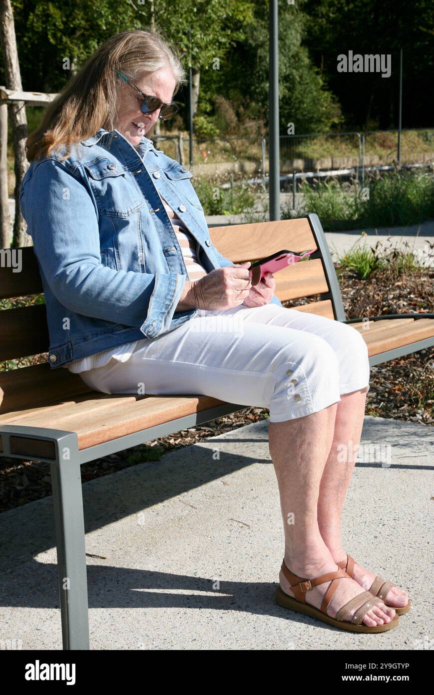 Lady making phone call in hi-res stock photography and images - Alamy