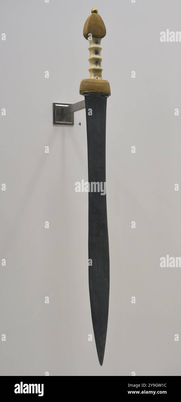 Roman Cavalry "spatha" (sword). Replica. Army Museum. Toledo, Spain ...