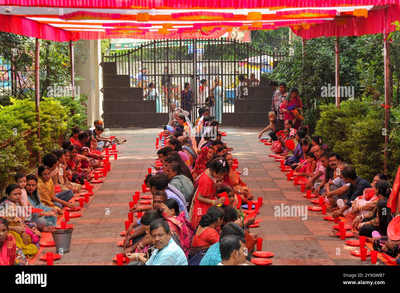 Bangladeshi hindu rituals hi-res stock photography and images - Alamy