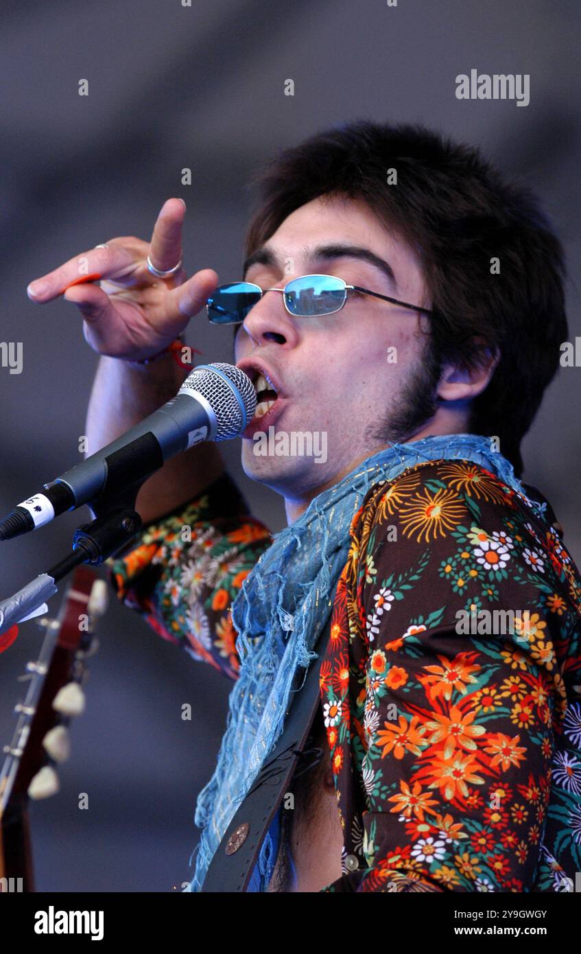 Le vibrazioni cornetto free music festival hi-res stock photography and ...