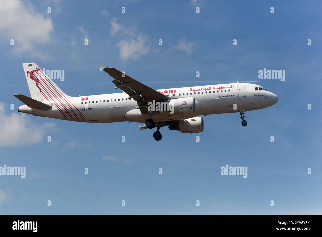 Tunisair Airbus A320 Landing Approaching Prague Czech Republic Stock ...