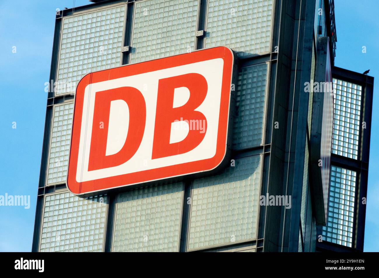 Db logo hi-res stock photography and images - Alamy