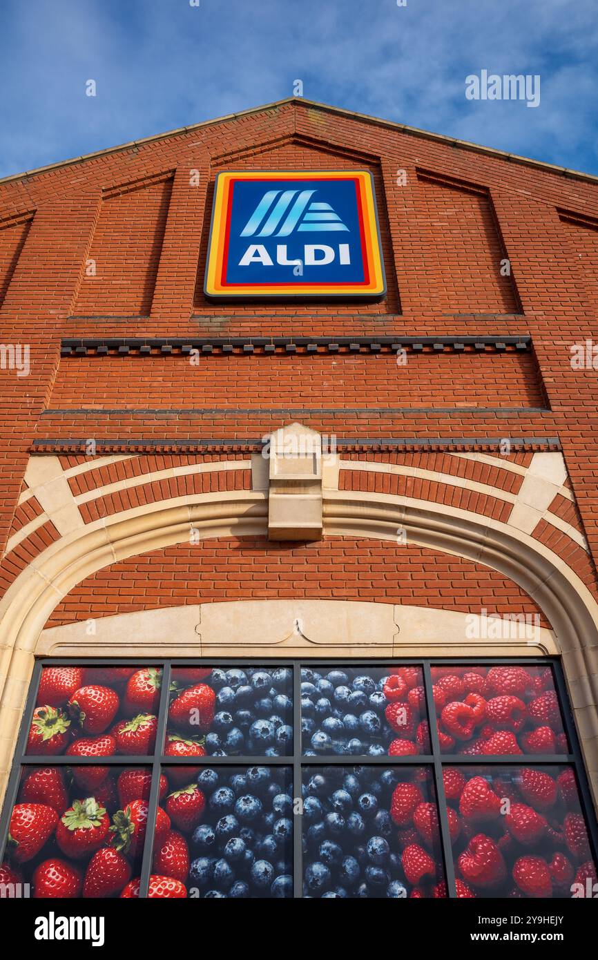 Aldi Store in Great Yarmouth UK. Aldi Supermarket UK Stock Photo - Alamy