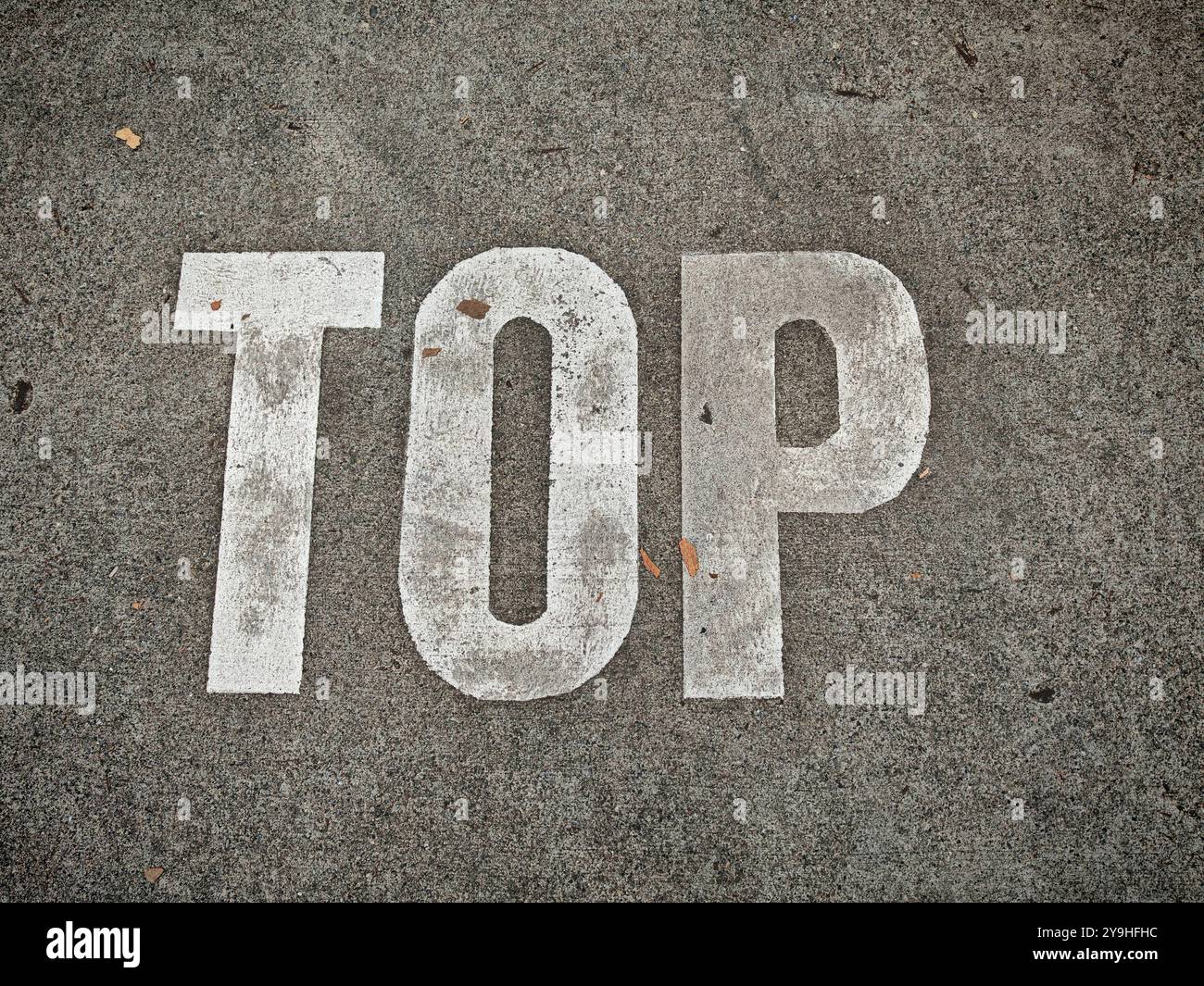 Arrow sign showing direction, symbol for leadership and management ...