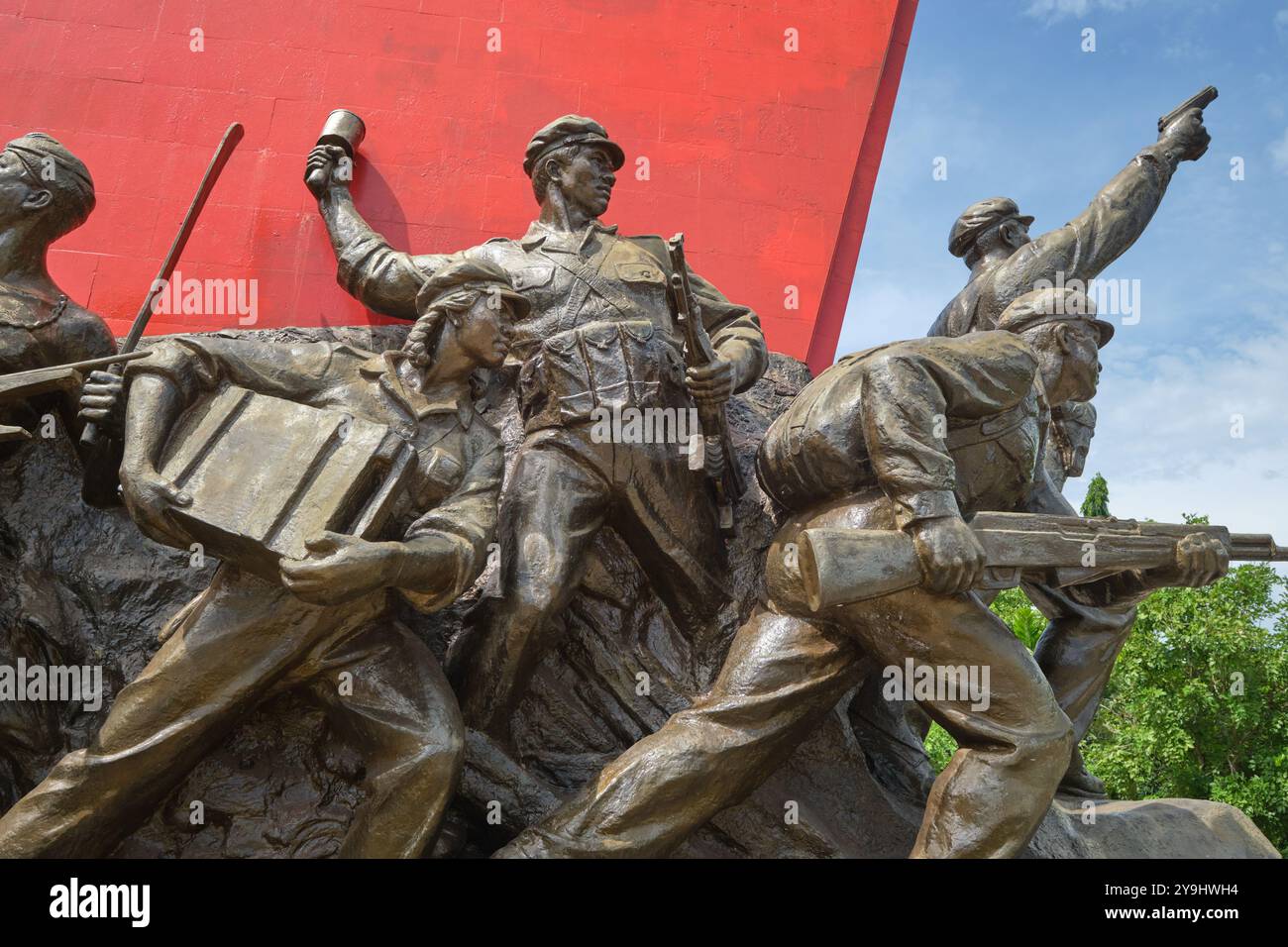 Patriotic monument, statue of independence, including throwing a hand ...