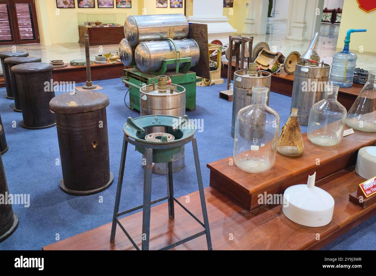 An example of an illegal drug lab making heroin, opium, cocaine. At the ...