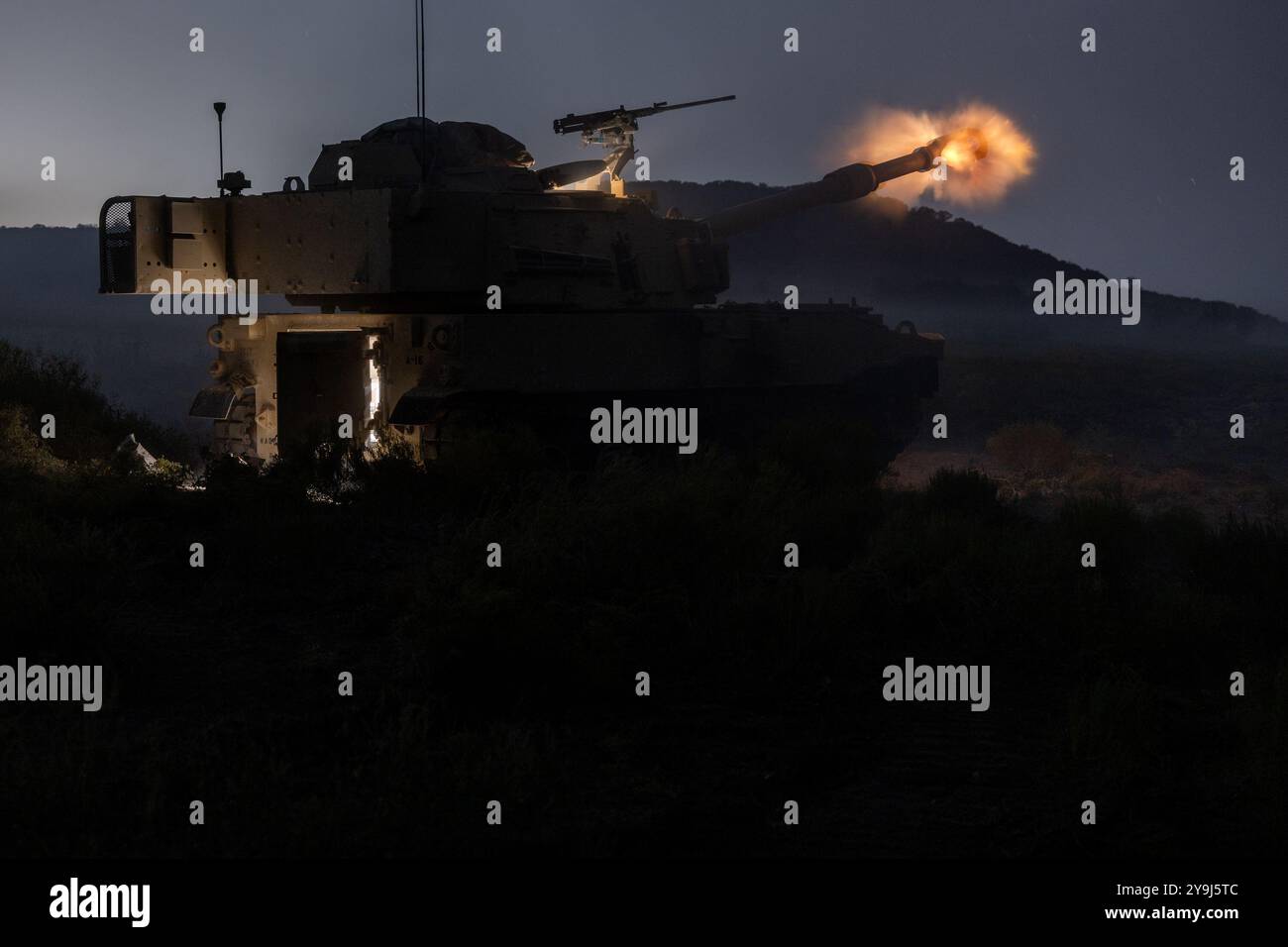 U.S. Army Paladin M109A6, 2nd Battalion, 82nd Field Artillery, 3rd ...