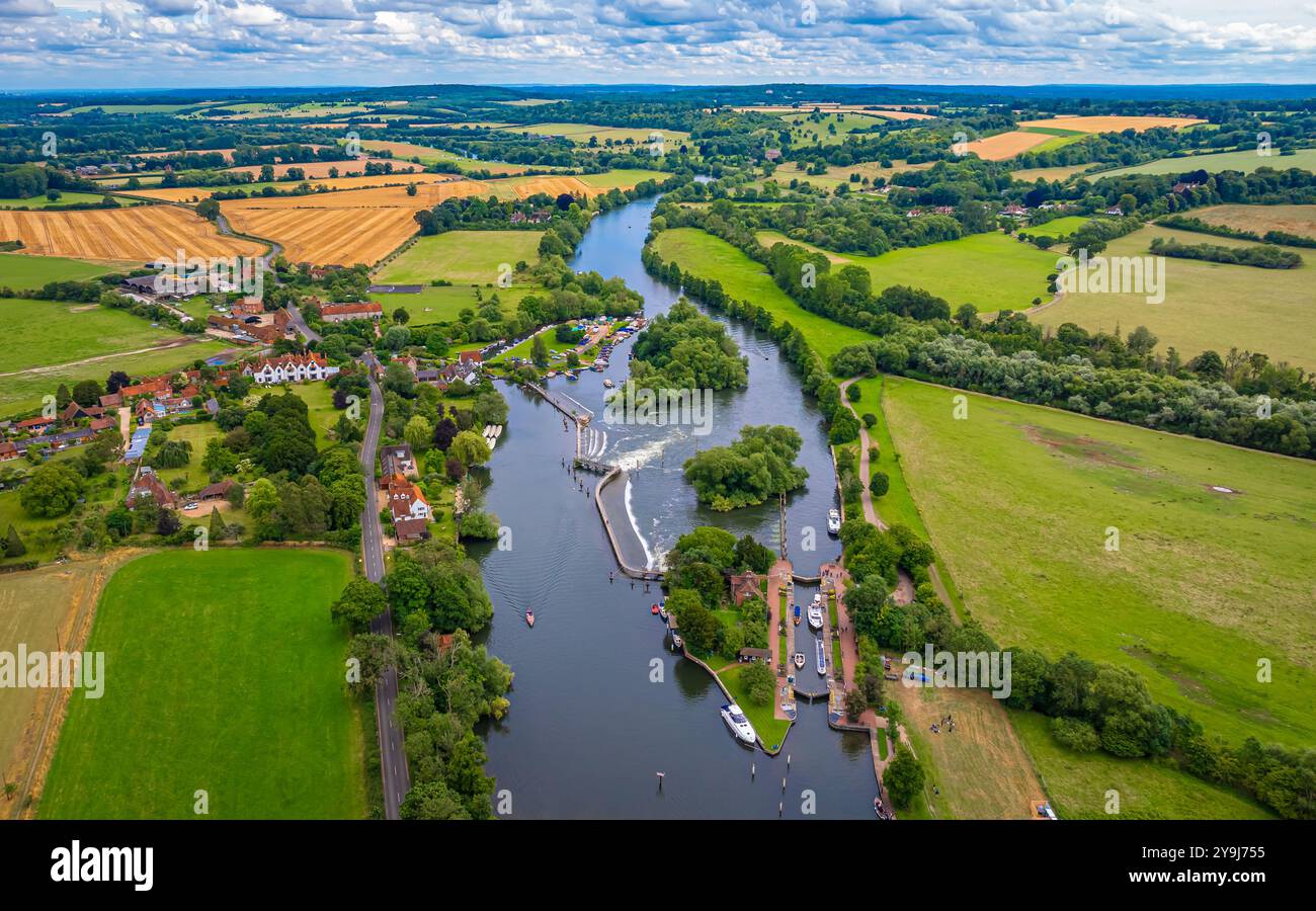 Aerial view of Hambleden Lock near Mill End on the river Thames, UK ...