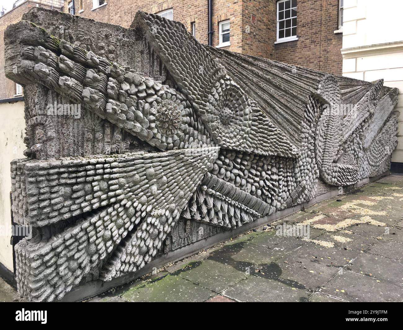 William mitchell sculpture hi-res stock photography and images - Alamy