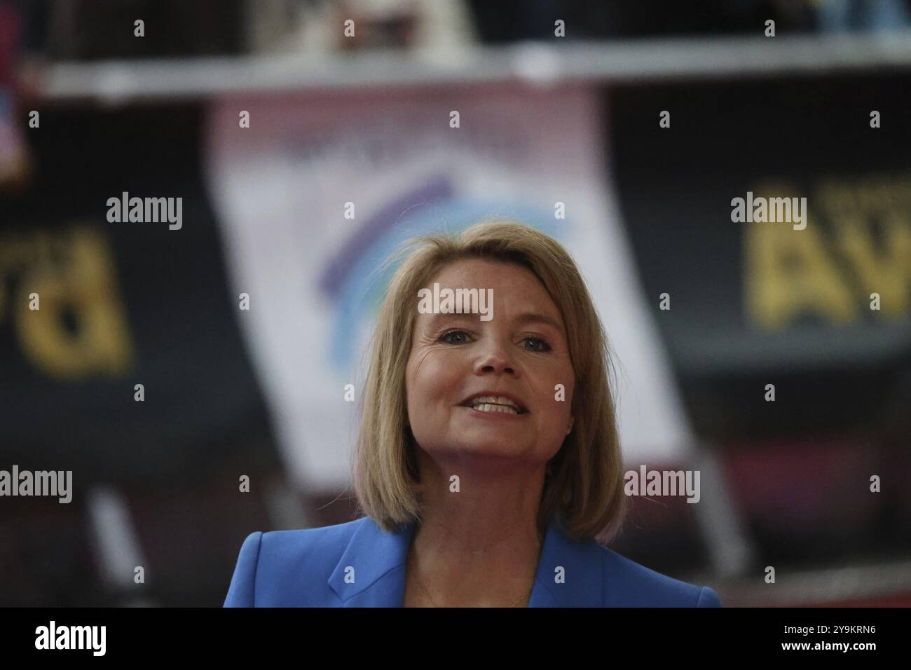 Laudator: Annette Frier at the presentation of the Radio Regenbogen ...